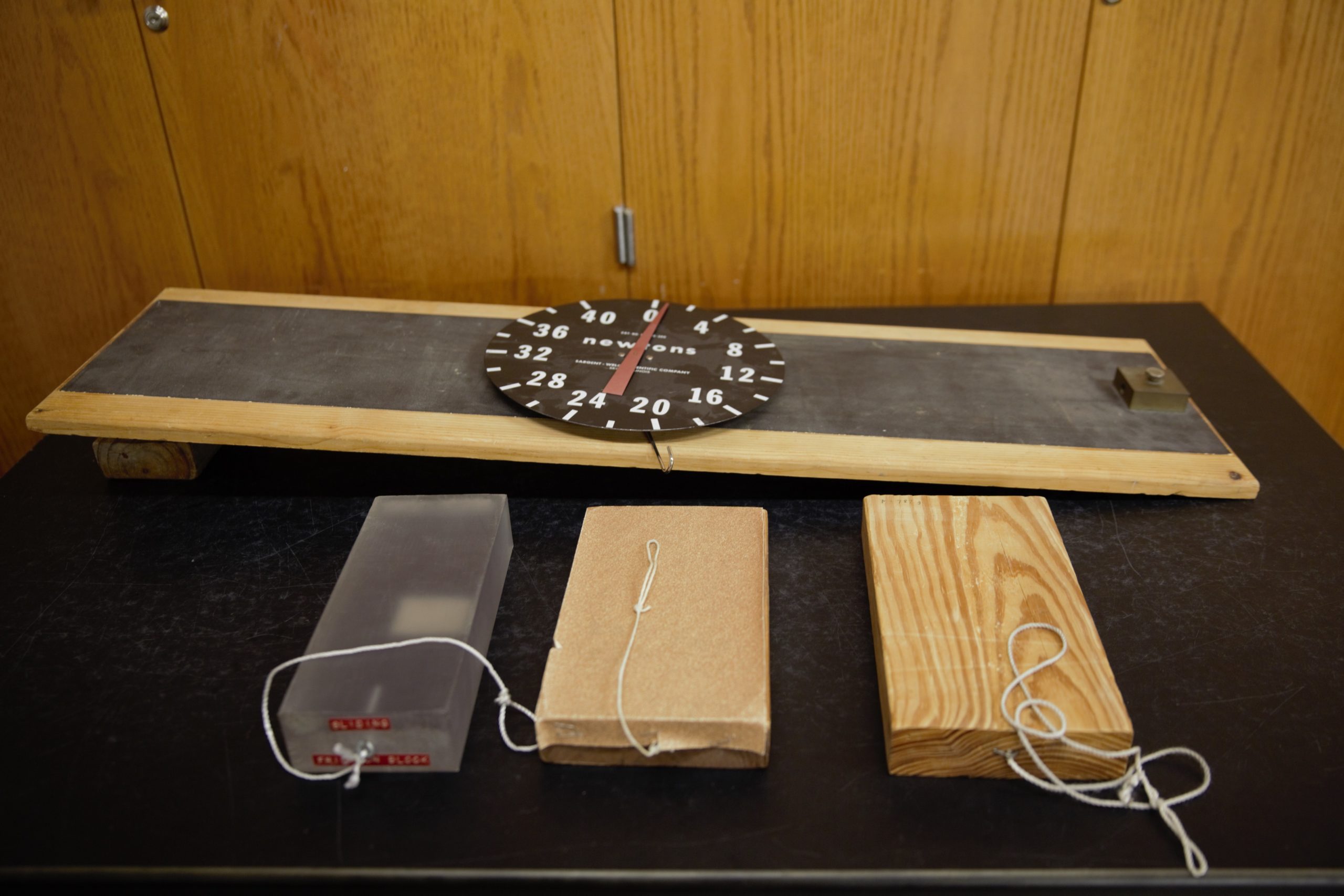 (1K20.20) Friction of Block on Board – TAMU Physics Lab Center