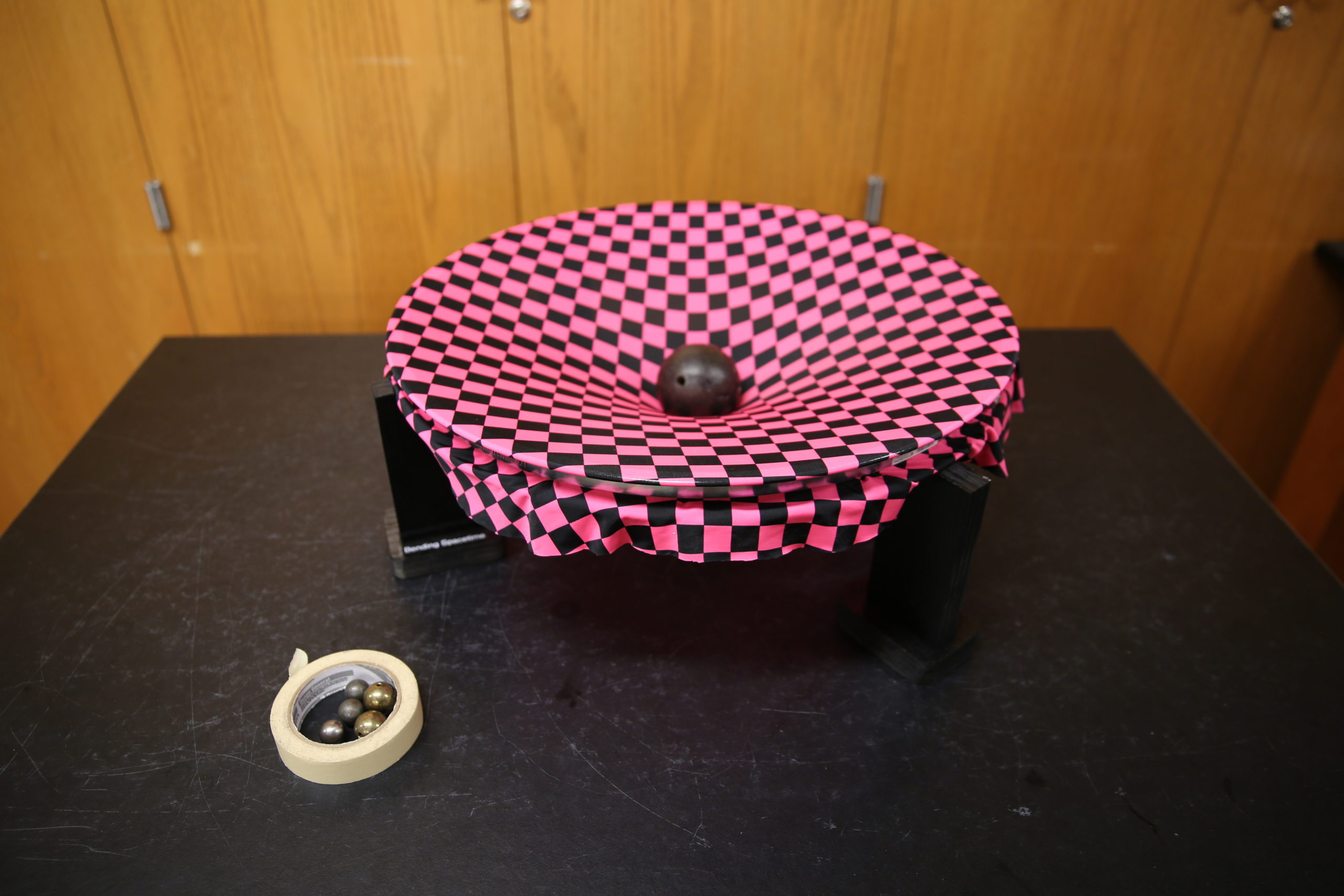 (8B40.30) Fabric of Spacetime – TAMU Physics Lab Center