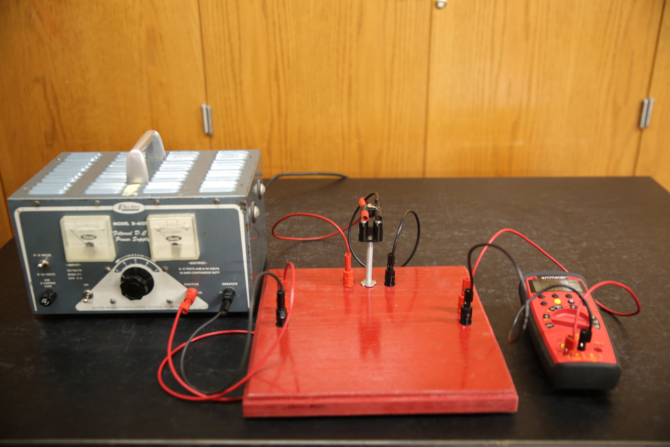 (5D10.60) Burning Resistor – TAMU Physics Lab Center