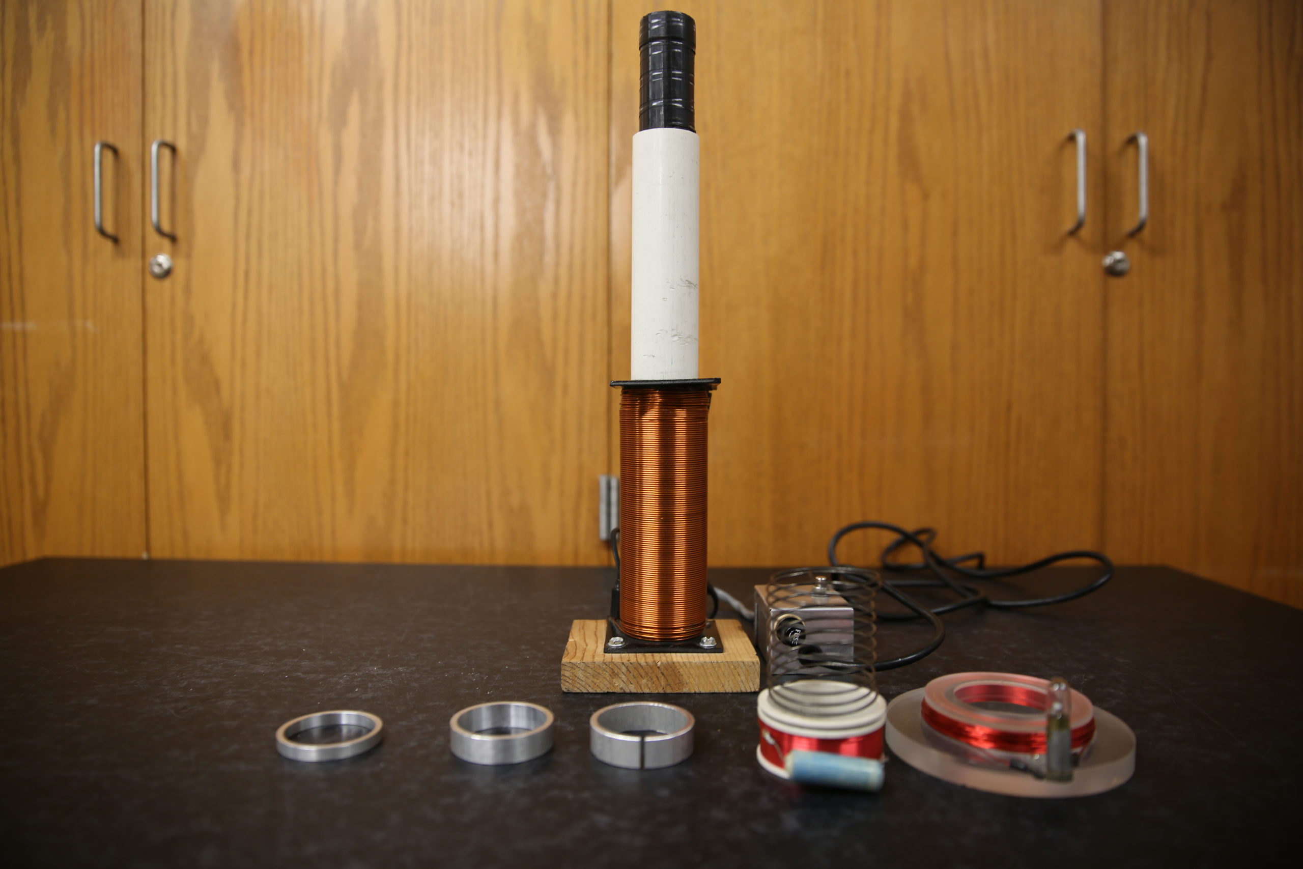 (5K20.30) Jumping Rings – TAMU Physics Lab Center