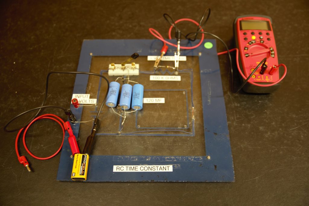 (5F30.15) RC Time Constant – TAMU Physics Lab Center